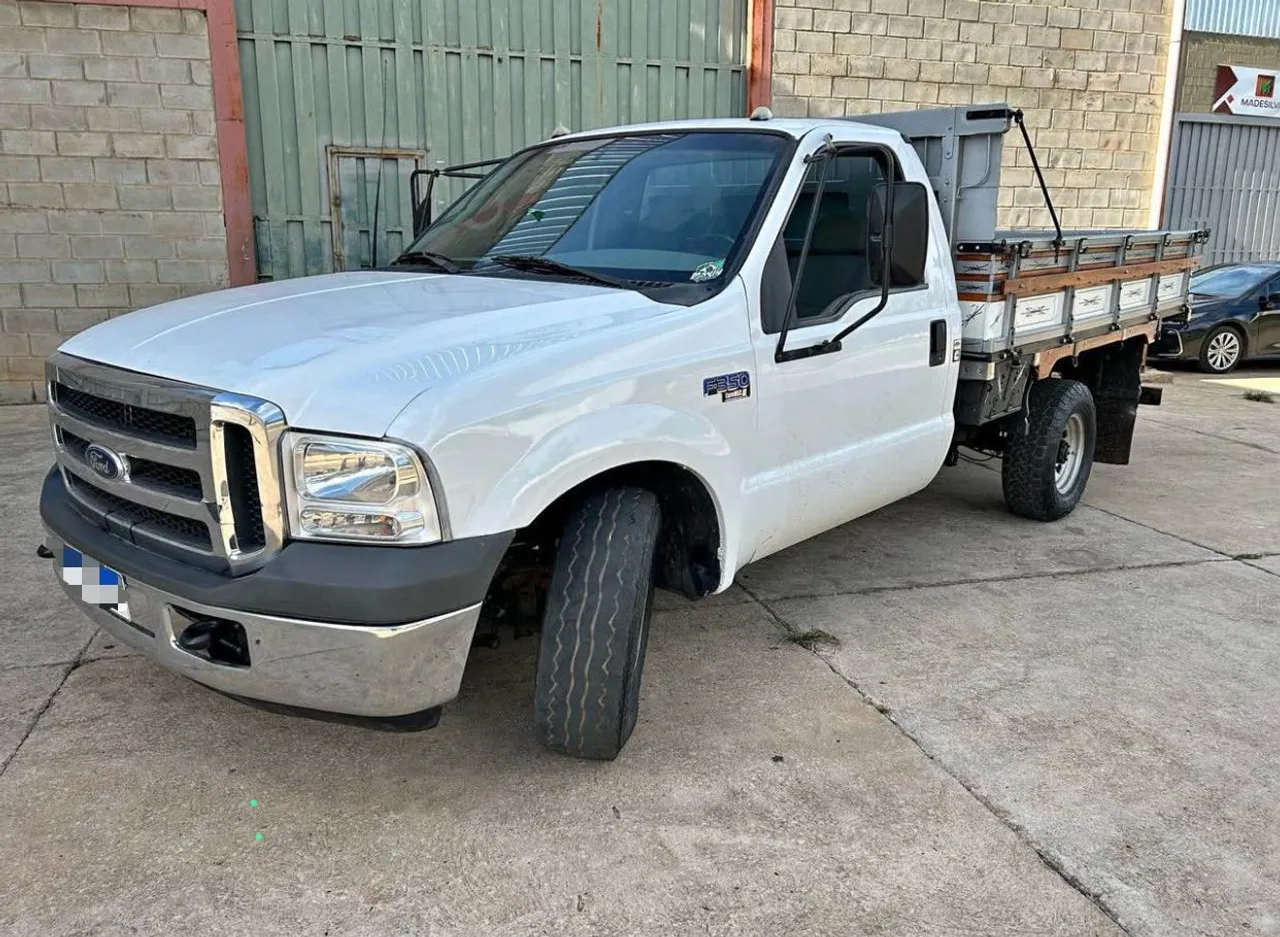 "caminhao ford f350" - Caminhões no Brasil