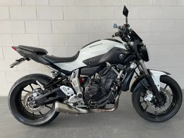 Motos YAMAHA MT-07/MT-07 2016 no Brasil