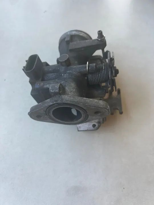 Corpo De Injeção com Sensor Map Gsr 150 Ano 2013 Original - Motos - Dom ...