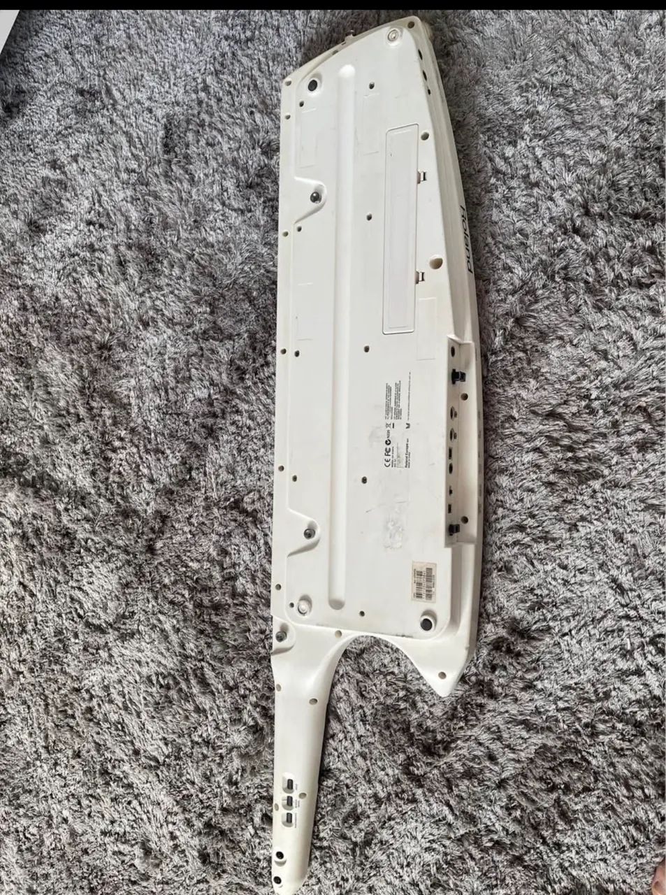 Roland AX-Synth Branco - Keytar Profissional - Instrumentos musicais ...