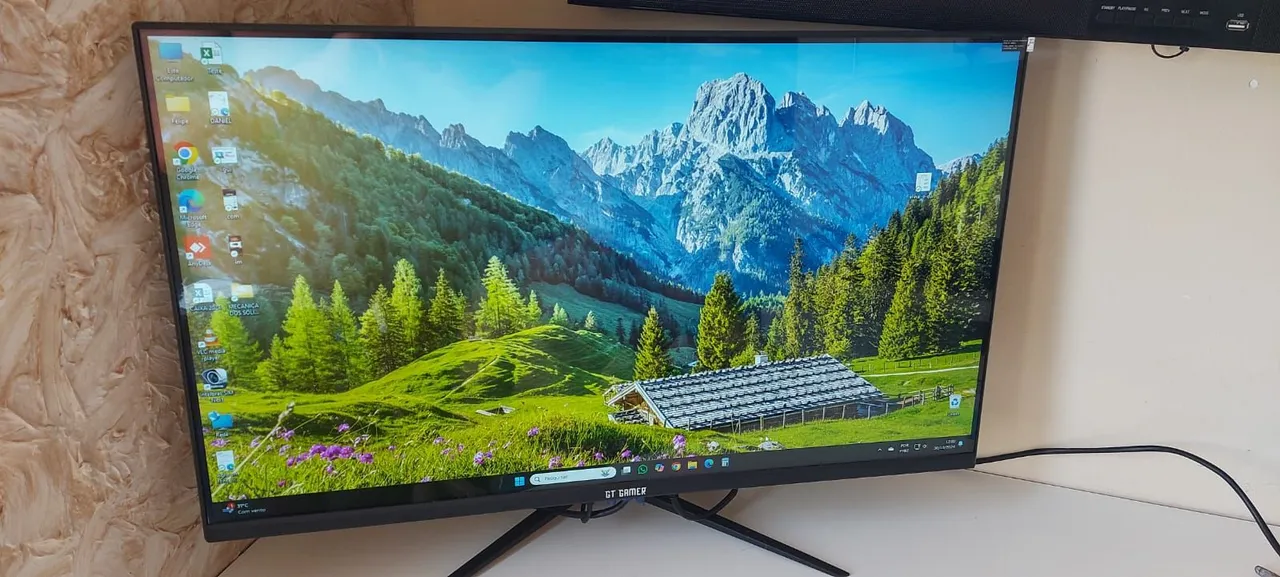 "monitores de 27 polegadas" - Monitores no Brasil