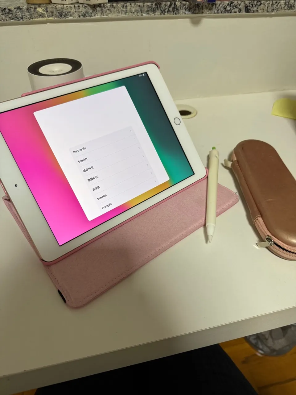 "ipad com a caneta" - Tablets e E-Readers no Brasil