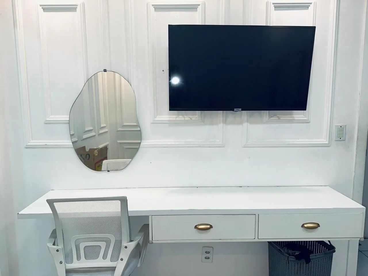 Hack lindo e moderno feito sob medida - Racks e Painéis - Telégrafo Sem ...