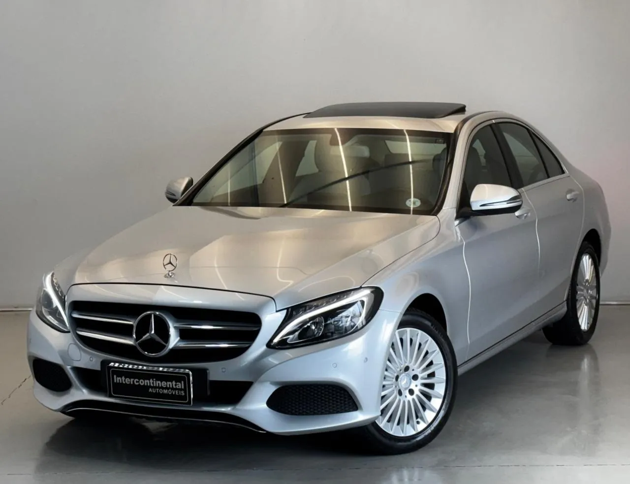 MERCEDES-BENZ C-200 2016 Usados e Novos