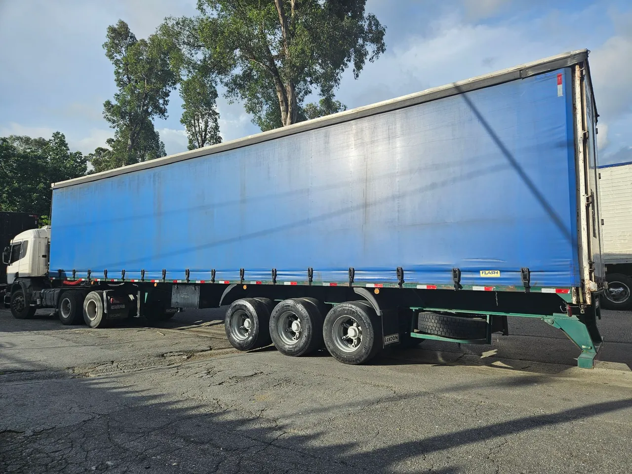 "bau sayder" no Brasil