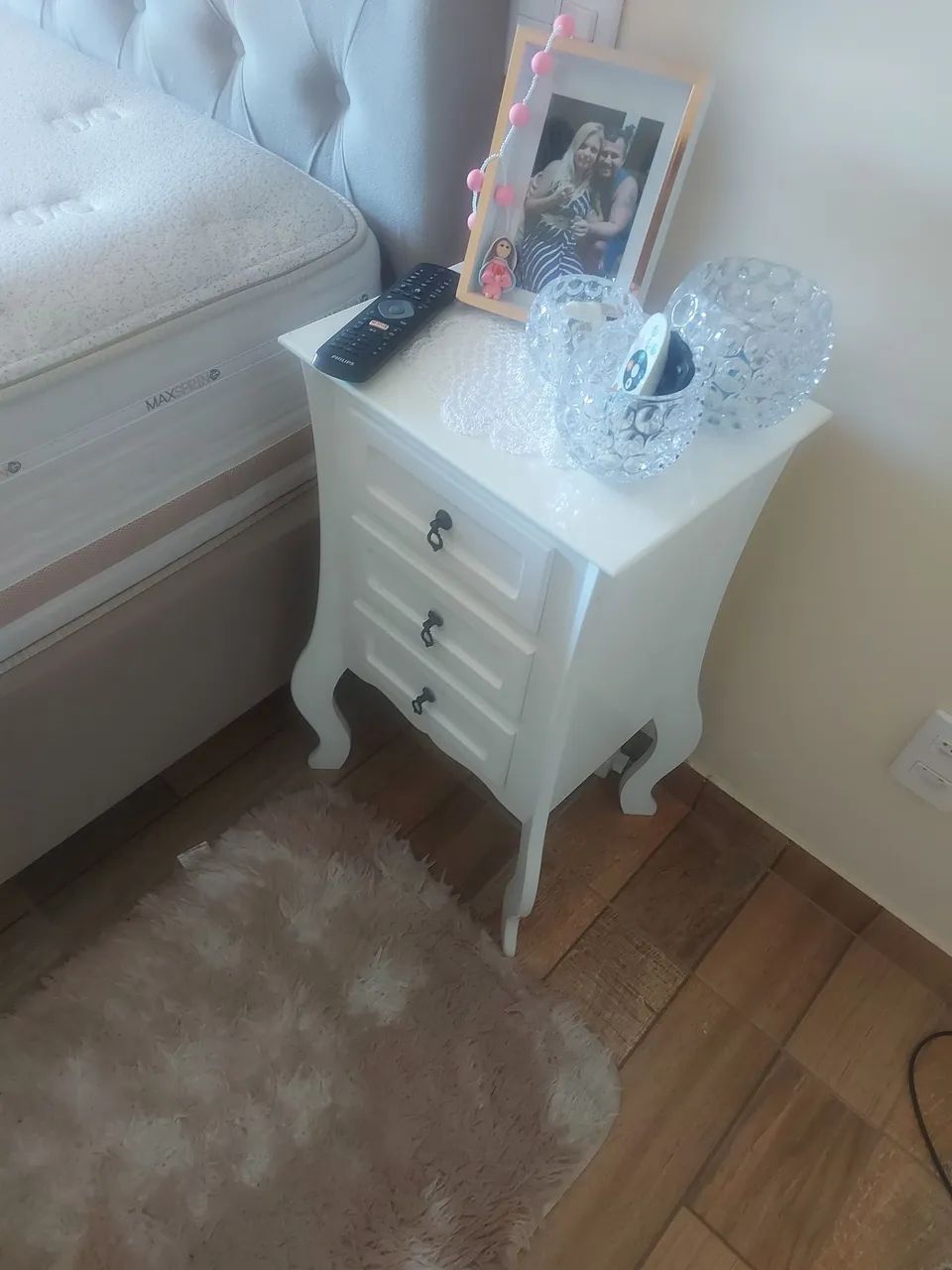 Colchão king Box com cabeceira + mesinhas + sofa - Camas e Colchões ...