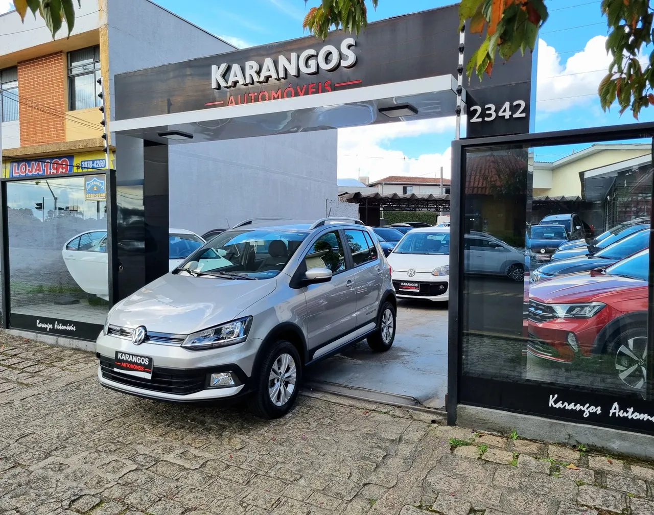 VOLKSWAGEN CROSSFOX 2017 Usados e Novos