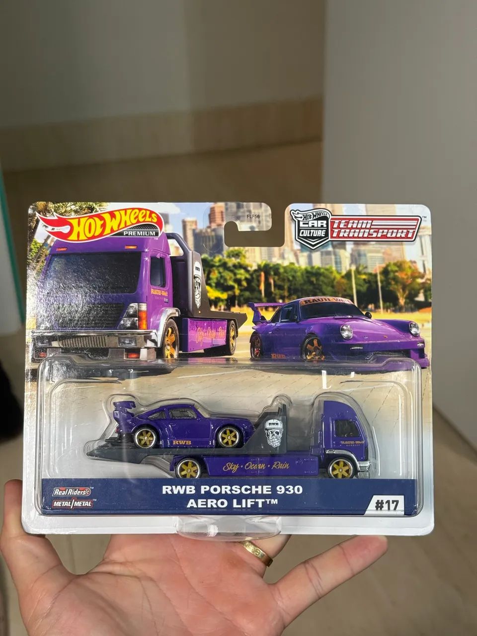 Hot wheels team transport RWB Porsche 930 aero lift - Hobbies e ...