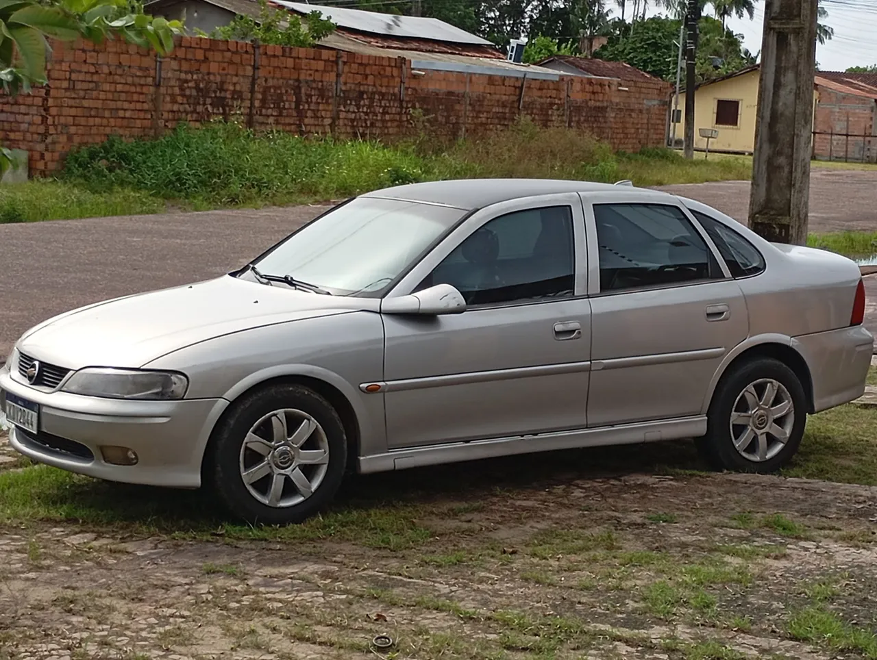 Chevrolet Vectra GLS/ CHALLENGE 2.2 MPFI 16V Usados e Novos