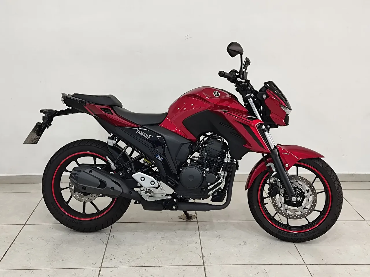 Motos YAMAHA FZ25 2025 no Brasil