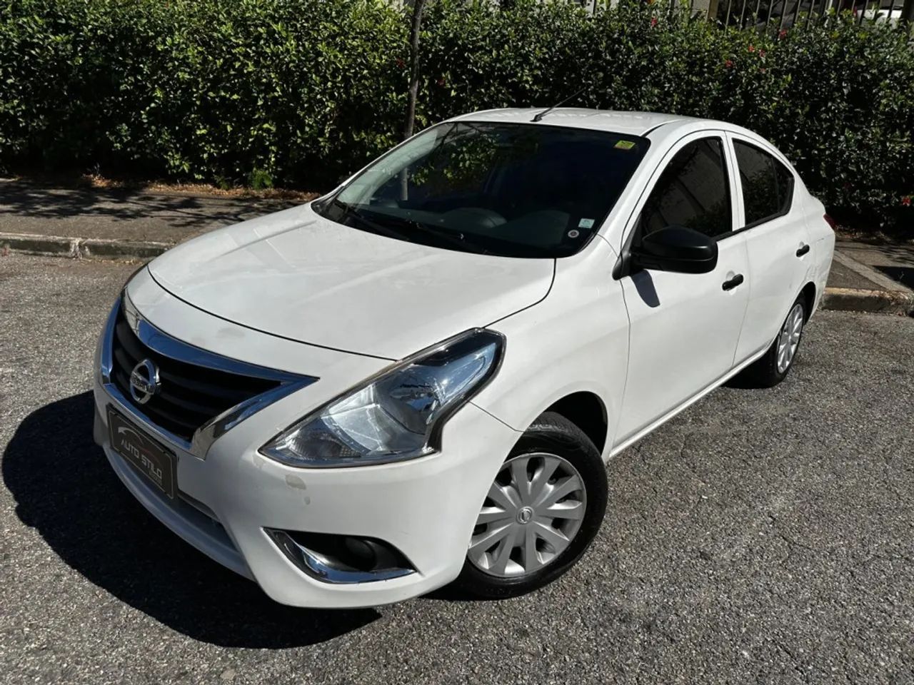 NISSAN VERSA Usados e Novos