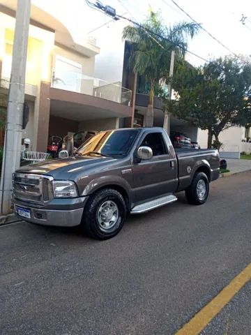FORD 2000 Usados e Novos