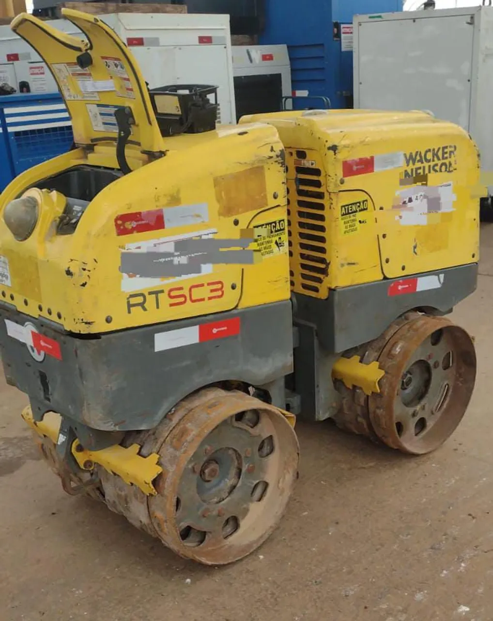 "rolo compactador pneus" no Brasil