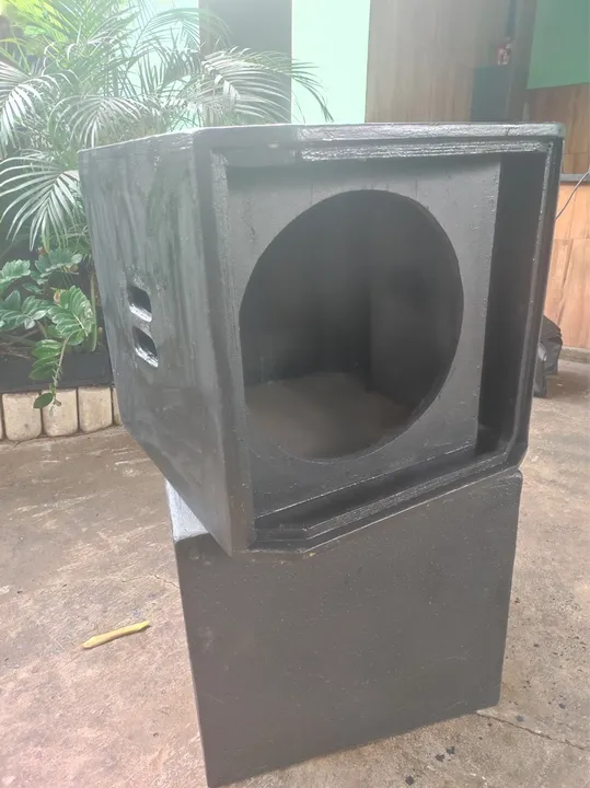 "subwoofer de 18 polegadas" - Equipamentos e Acessórios de Som no Brasil