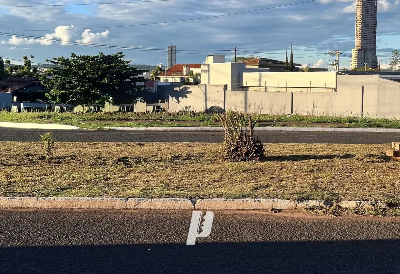 Terreno à Venda no Residencial Solar Campestre - Terrenos, sítios e ...