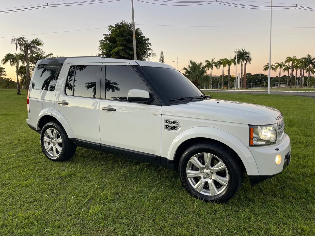 LAND ROVER DISCOVERY4 Usados e Novos