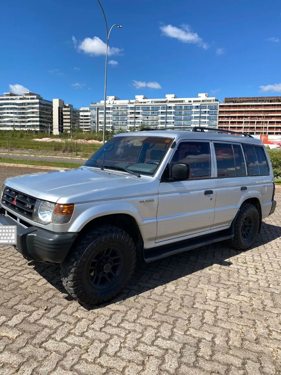 MITSUBISHI PAJERO 1998 Usados e Novos