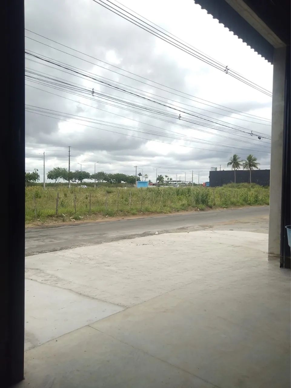 Alugo galpão próximo ao shopping avenida - Comércio e indústria - SIM ...