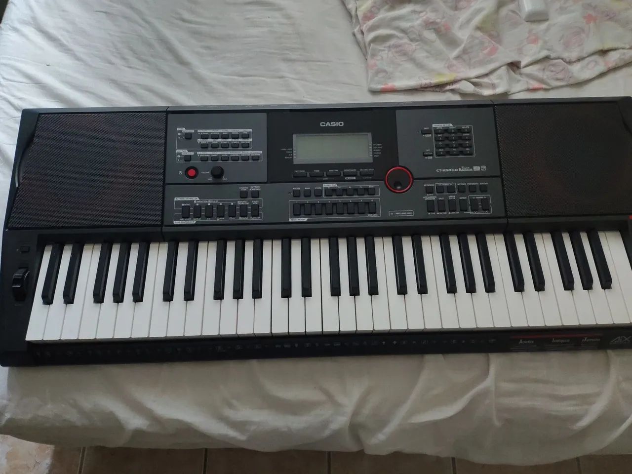 Teclado Casio CTX-5000, novíssimo em perfeito estado, aberto a ...