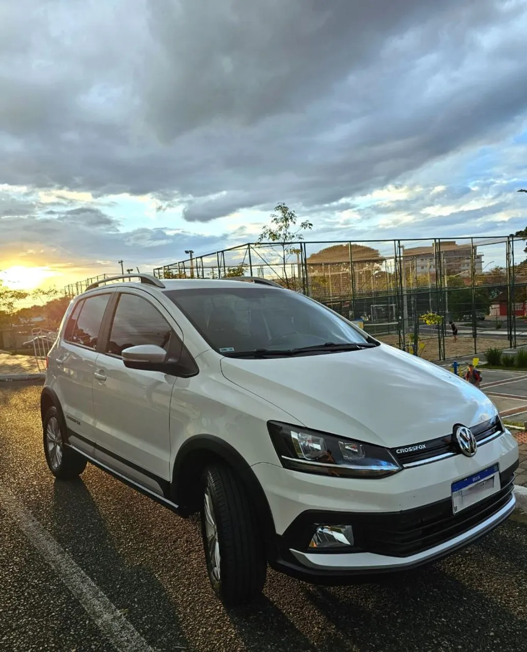 VOLKSWAGEN CROSSFOX 2017 Usados e Novos