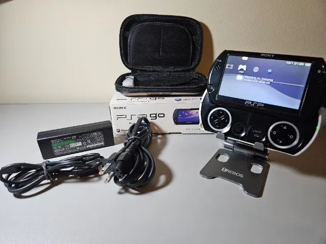 PSP GO na Caixa Desbloqueado + Bag + Carregador - Consoles de Vídeo ...