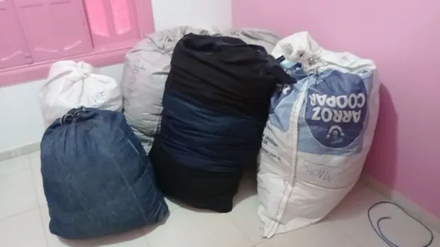 Fardo de roupas | +575 anúncios na OLX Brasil