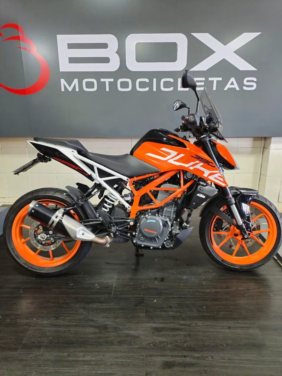 Motos KTM DUKE 390 no Brasil