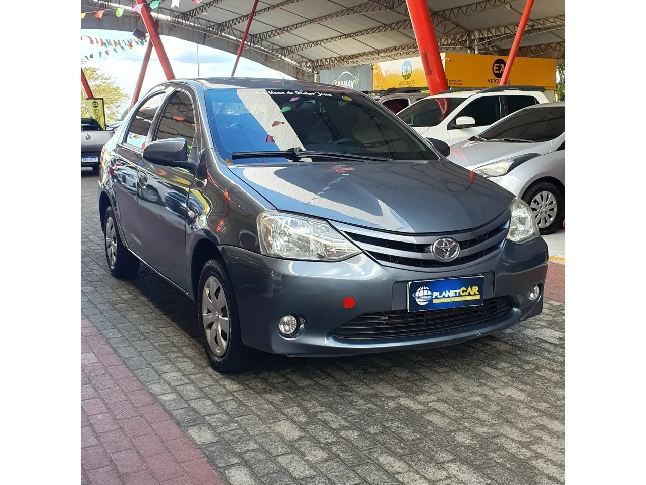 "toyota etios 2015" - Carros Usados e Novos à venda