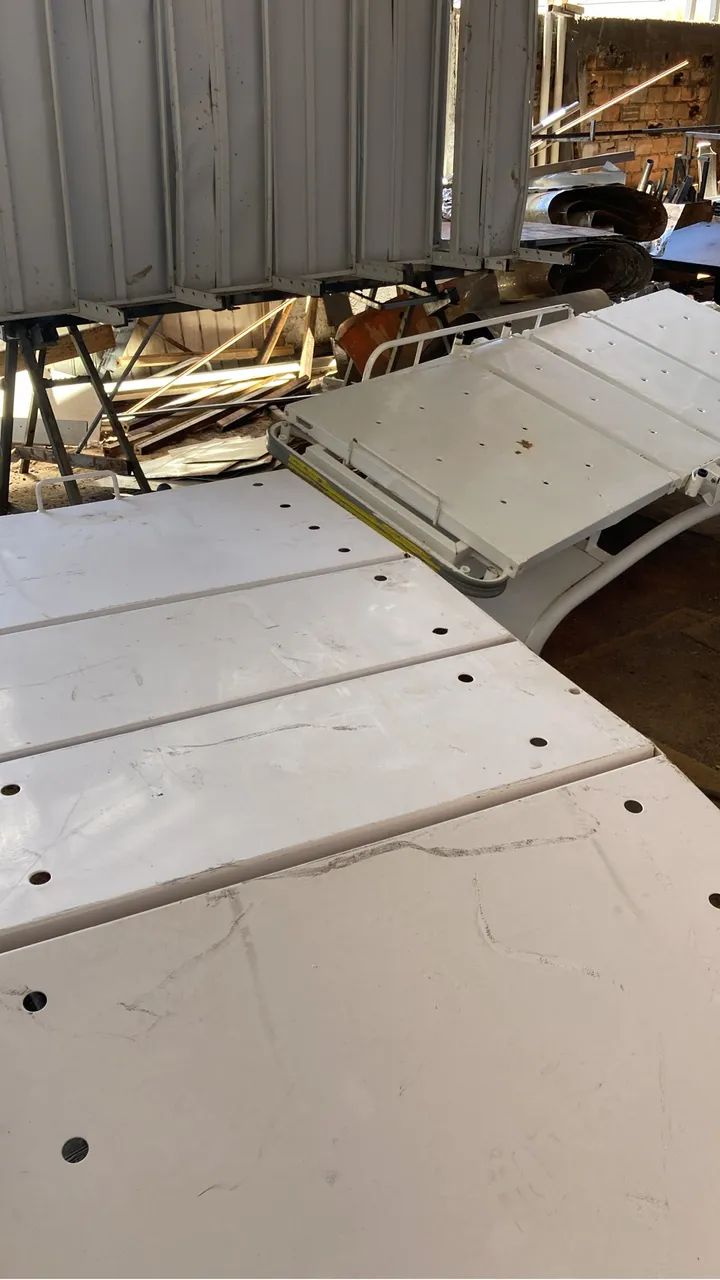 Cama hospitalar vendo 6 cama hospitalar tem que reforma 300 cada ...