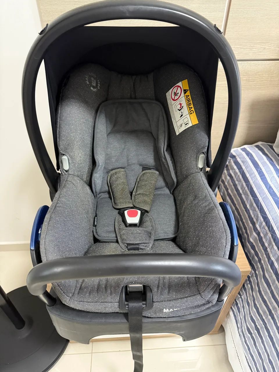 Bebê conforto Máxi Cosi + base - Maternidade e Cuidados com o Bebê ...