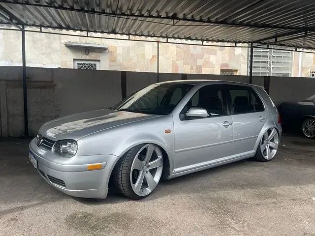 VOLKSWAGEN GOLF 2001 Usados e Novos