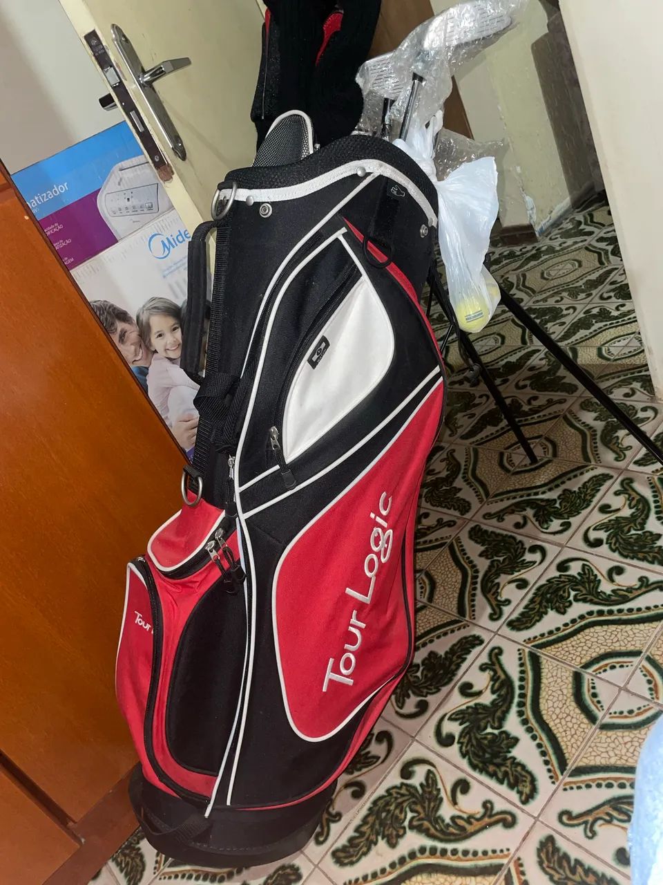Kit de Golfe Tour Logic T747 Completo - Novíssimo! - Esportes de Quadra ...