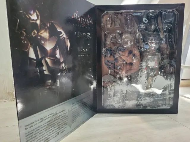 Arkham Knight Play Arts Kai Style - Action Figure 27cm Bootleg | Usado ...