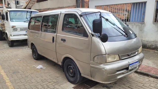 KIA MOTORS BESTA Usados e Novos no ES