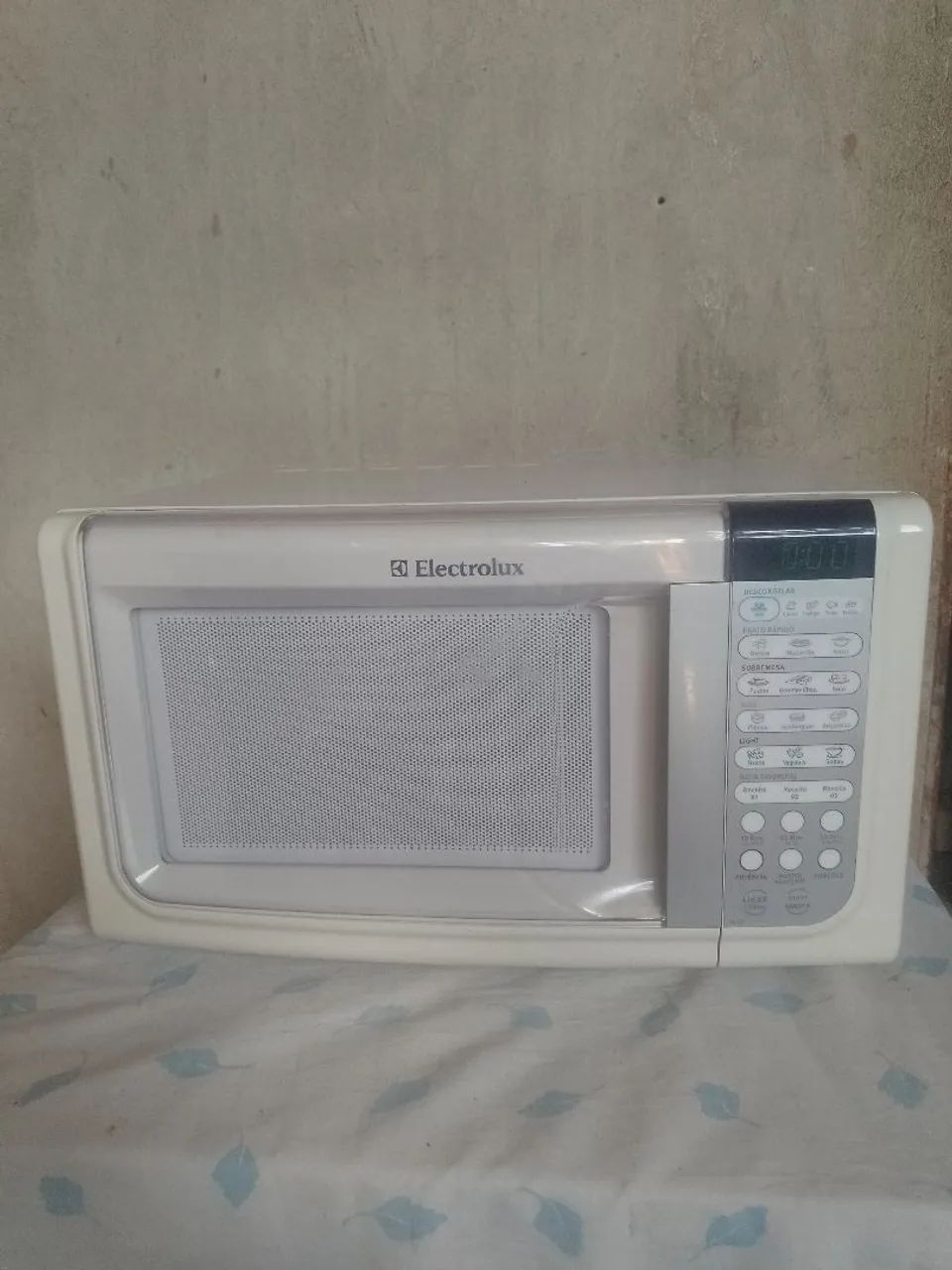 Vendo microondas Electrolux 23 litros funcionando bem. - Fogões e ...