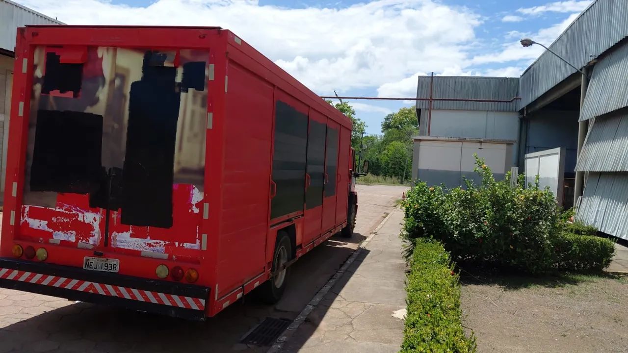 Ford Cargo 1717E 2009 Carroceria bebida - Caminhões - Planalto, Manaus ...