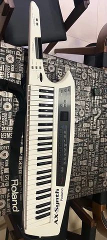 "teclado synth roland" no Brasil
