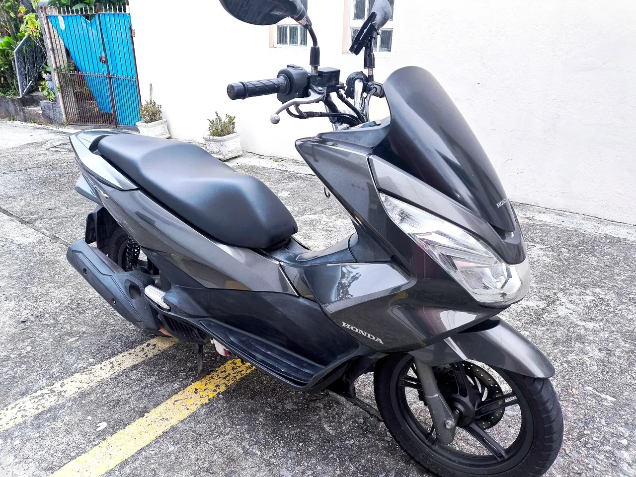 Motos HONDA PCX 2016 no Brasil