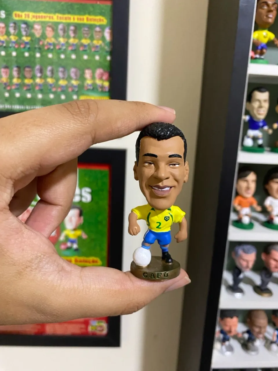 "mini craques" no Brasil