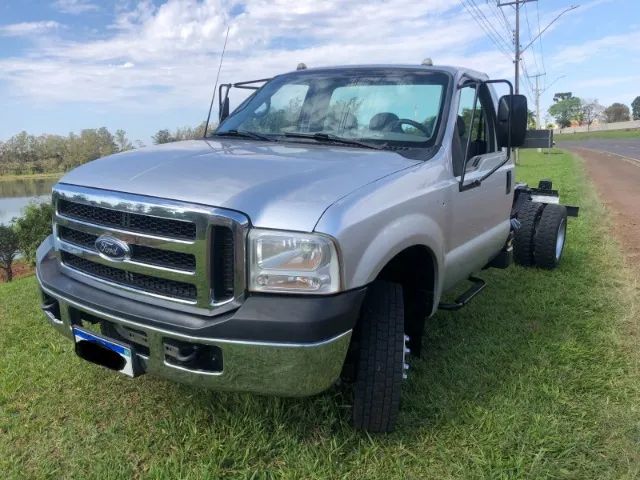 FORD F-4000 Usados e Novos