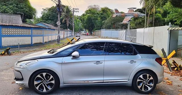 CITROEN DS5 Usados e Novos