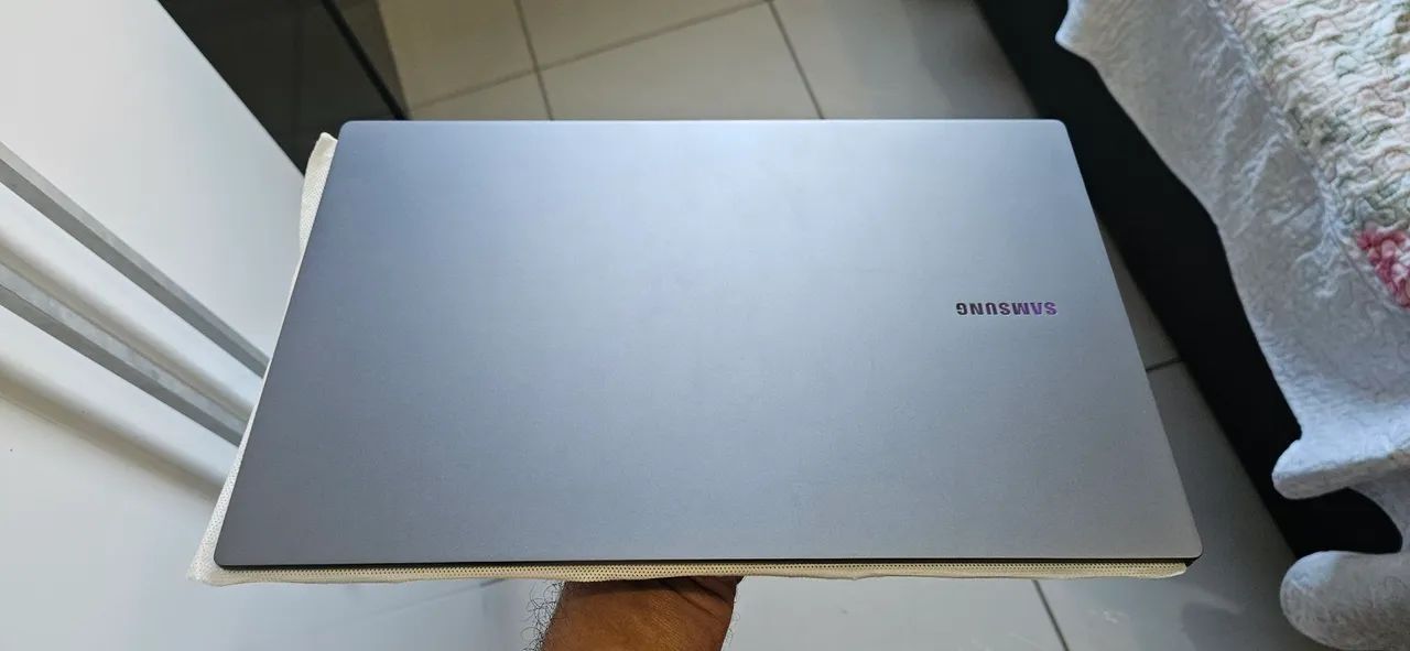 Samsung Galaxy Book 4, Core 5, 16gb ram, 1.5Tb ssd, nvidia MX570 4gb ...