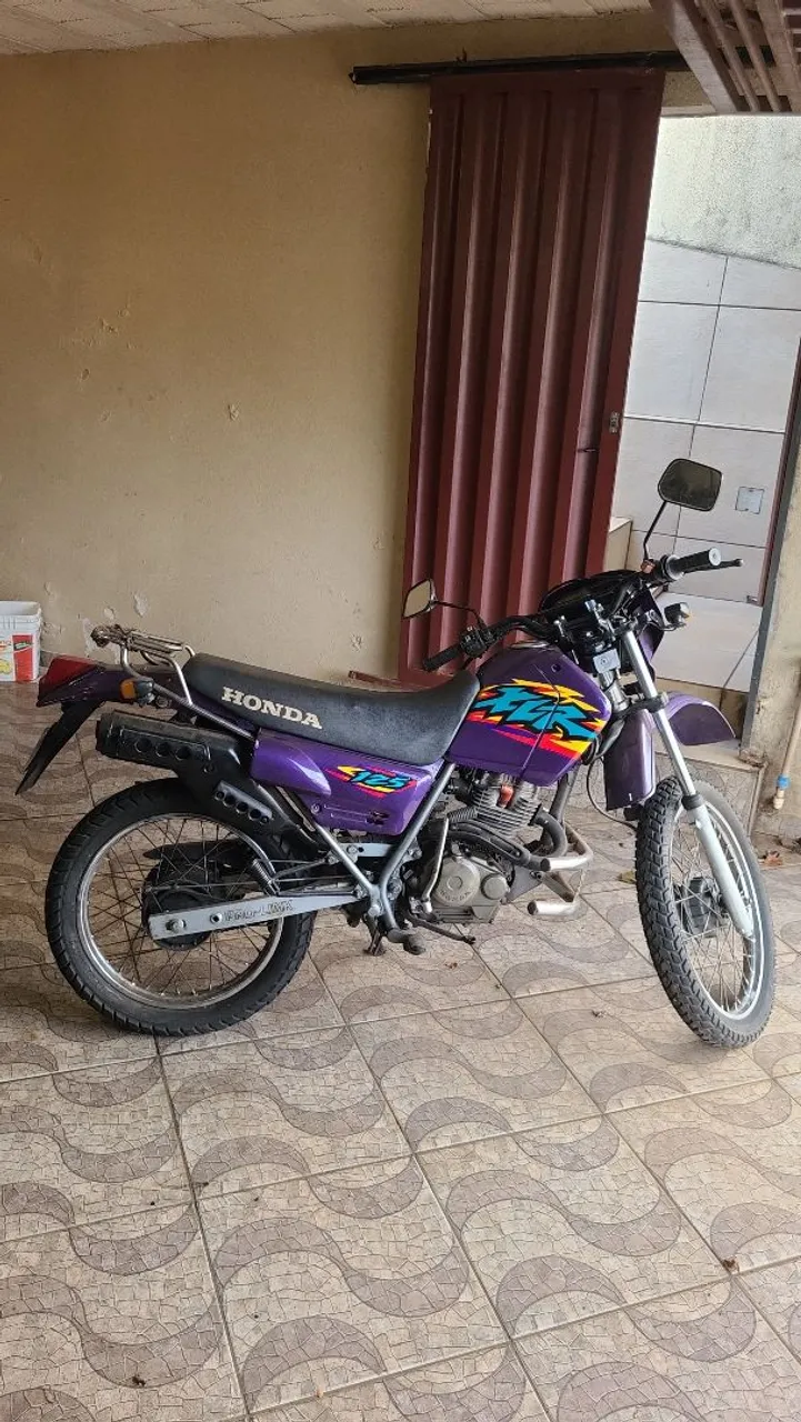 Motos HONDA XLR no Brasil