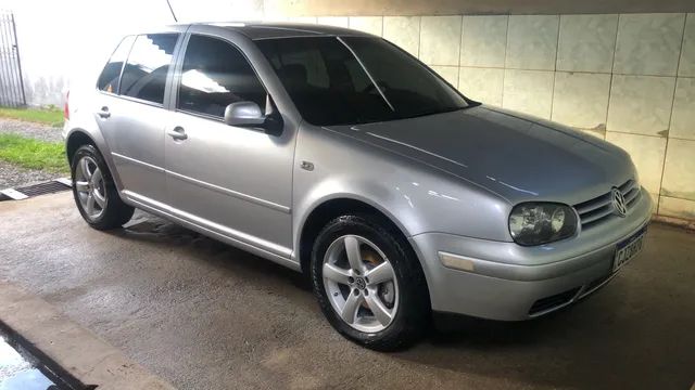 VOLKSWAGEN GOLF 2002 Usados e Novos