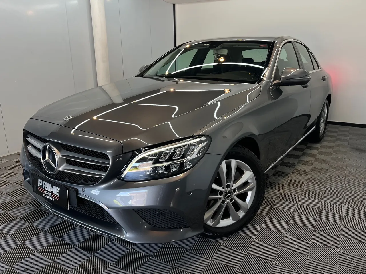 MERCEDES-BENZ C-180 Usados e Novos