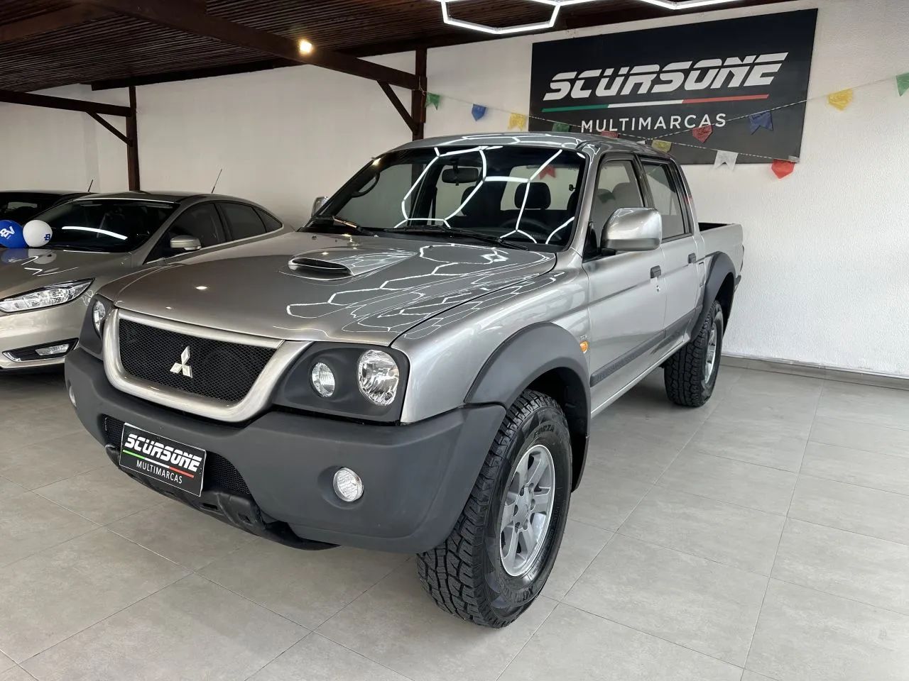 MITSUBISHI L200 a diesel 2012 Usados e Novos