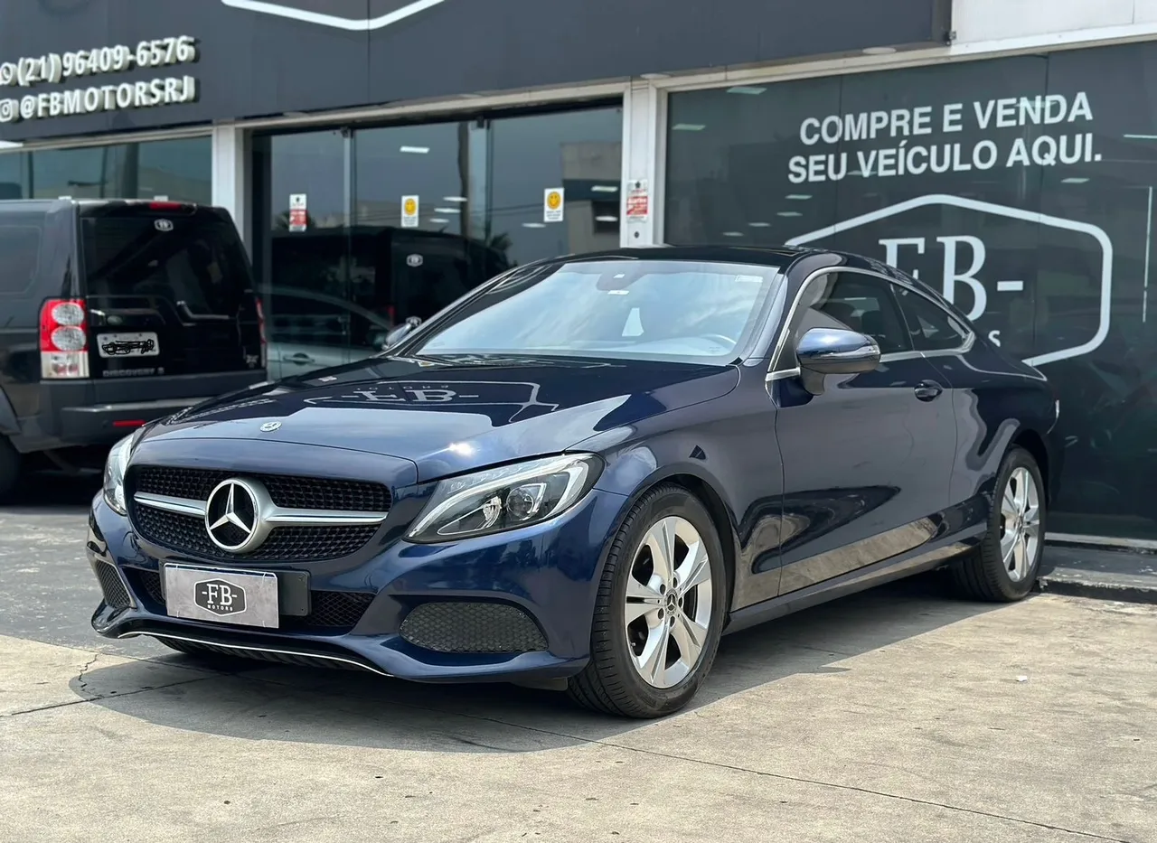 MERCEDES-BENZ C-180 CGI COUPE AVANT. 1.6 TB 16V AUT. Usados e Novos