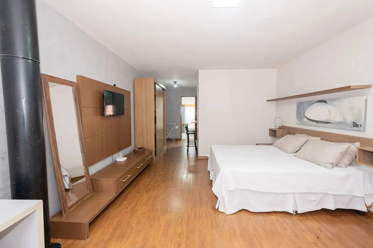 Sala Comercial Mobiliada para Locação no Centro de Pelotas, com ...