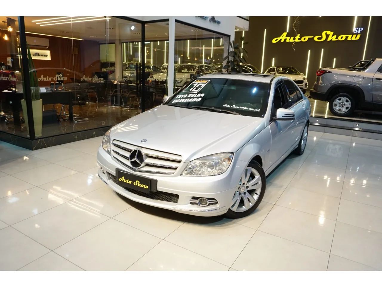 MERCEDES-BENZ C-200 2010 Usados e Novos