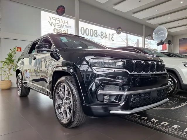 JEEP COMMANDER flex 2023 Usados e Novos no PR